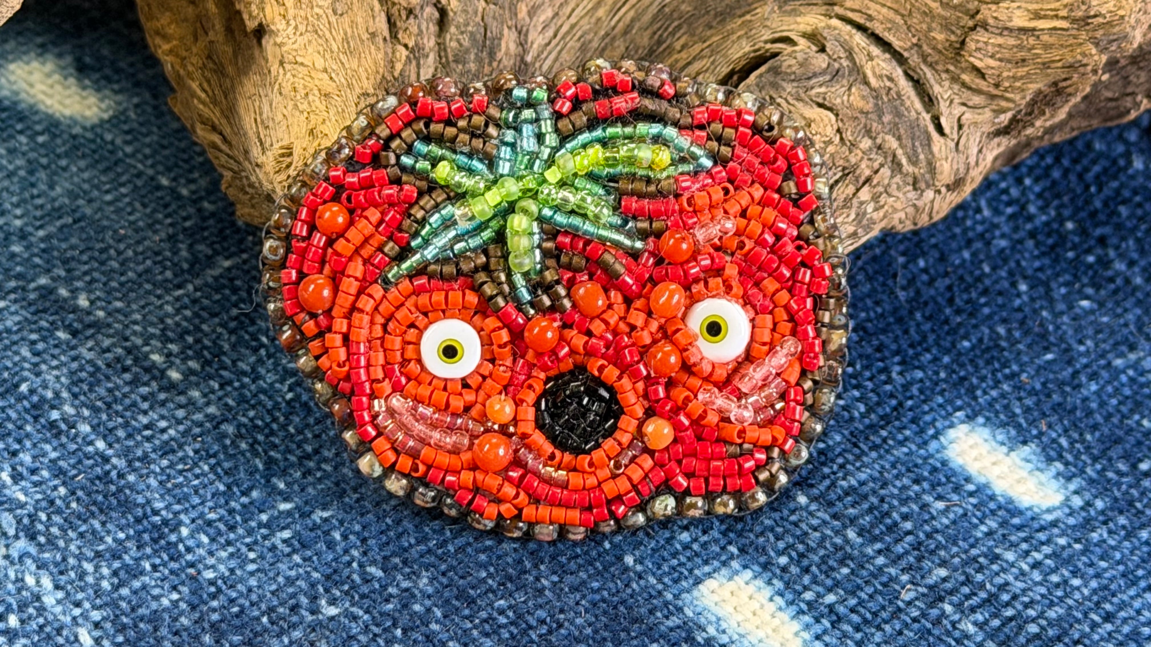 Tomato Beaded Pin / Brooch by Andrew Thornton – Allegory Gallery
